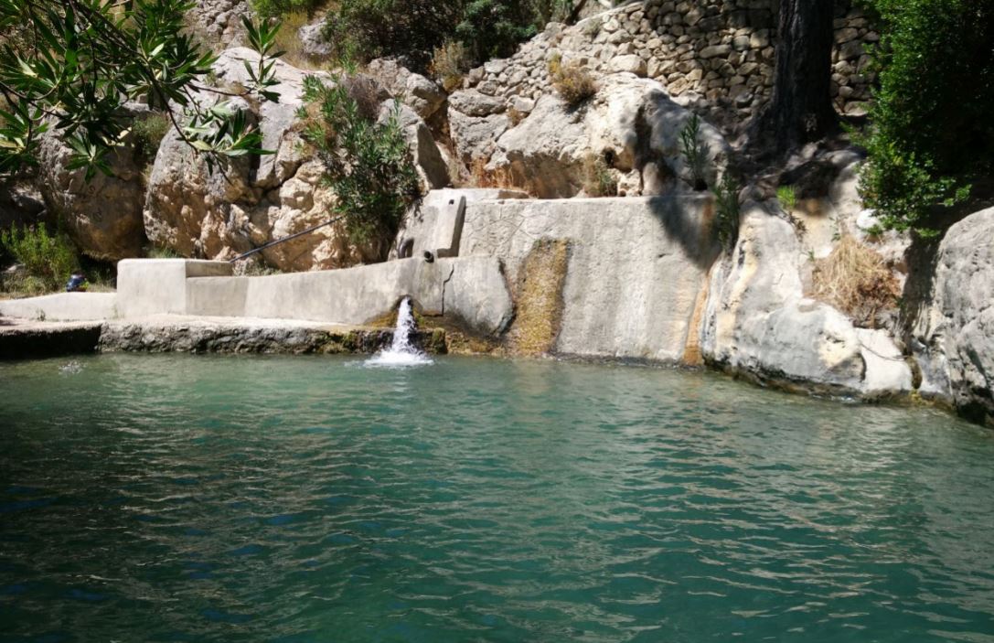 Área recreativa de Font Major, una zona baño ideal 💦 ⛺